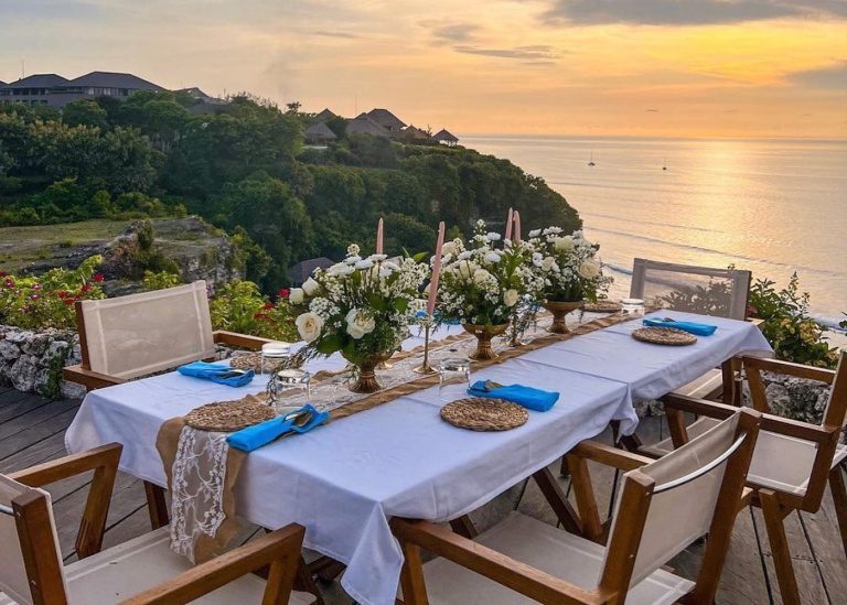 16 BEST Dinner Restaurants in Uluwatu (2026)