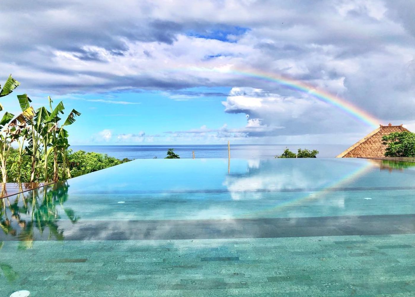 33 best infinity pools in Bali for your 2025 bucket list