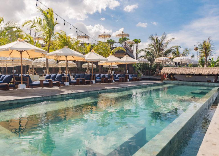 33 best infinity pools in Bali for your 2025 bucket list