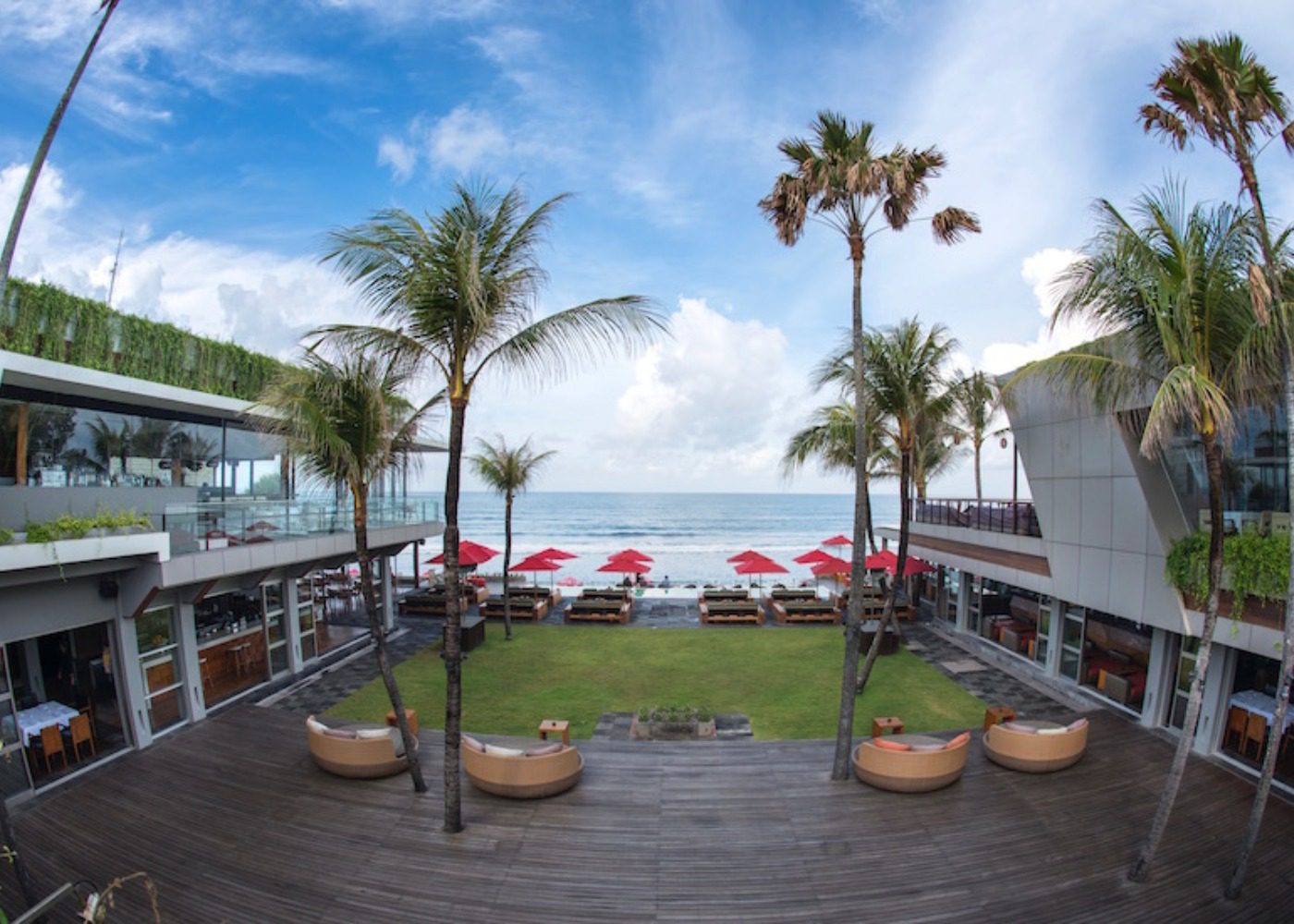 35 Beach Club di Bali yang wajib dikunjungi di 2023 | Honeycombers Bali