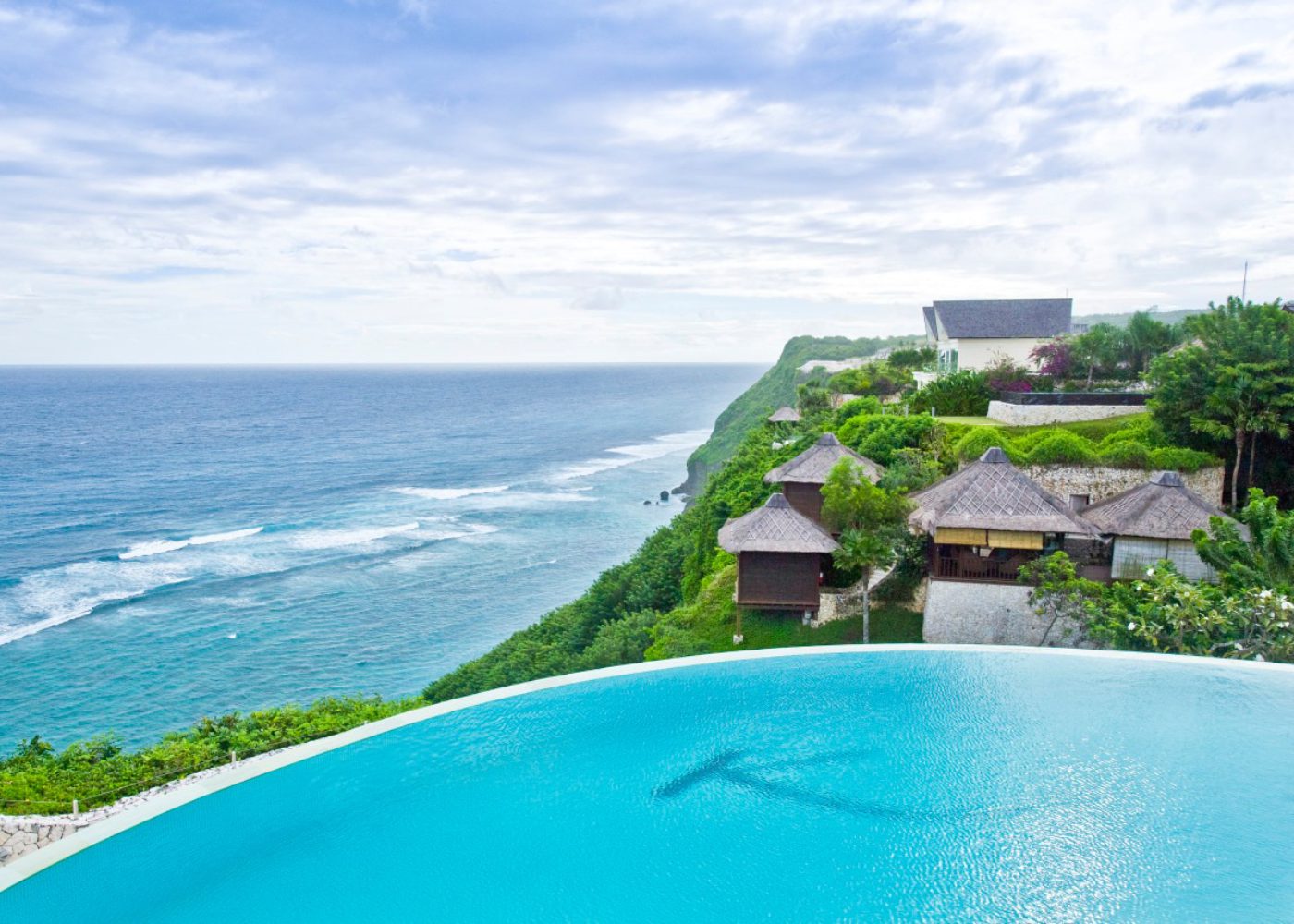 33 Infinity pool di Bali yang terbaik | Honeycombers Bali