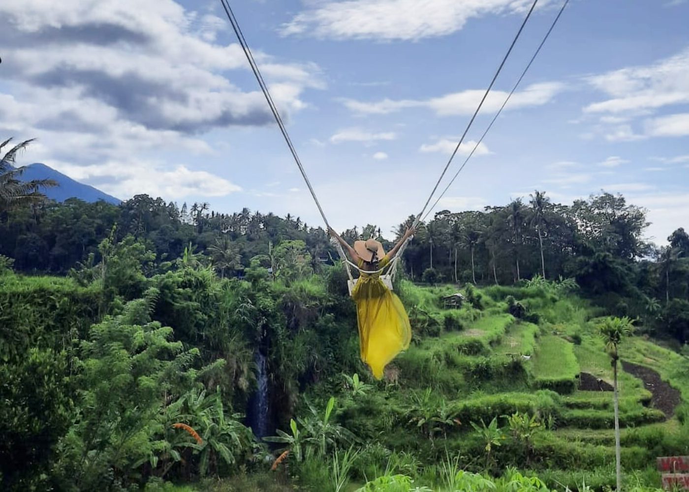 Best swings in Bali with jungle & ocean views | Honeycombers Bali
