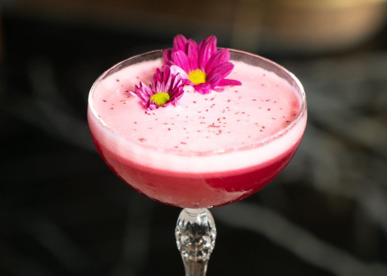 27 BEST COCKTAILS IN BALI + the bars serving them | Honeycombers Bali