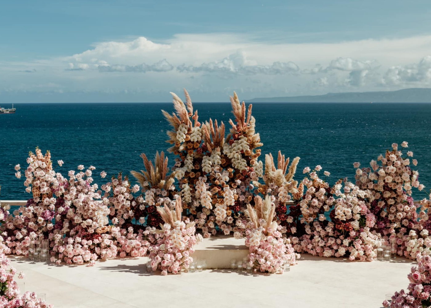 Florists in Bali: Where to buy flowers (with delivery!)