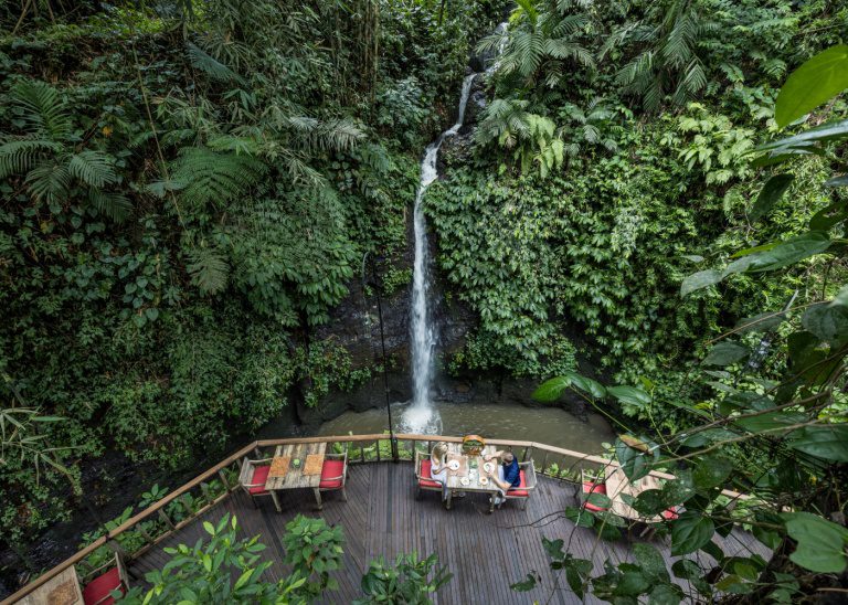 The Kayon Resort: a romantic hotel in Ubud | Honeycombers Bali