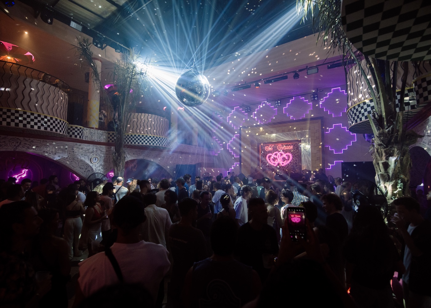 BALI NIGHTLIFE: 14 best late-night bars & dance clubs for 2025