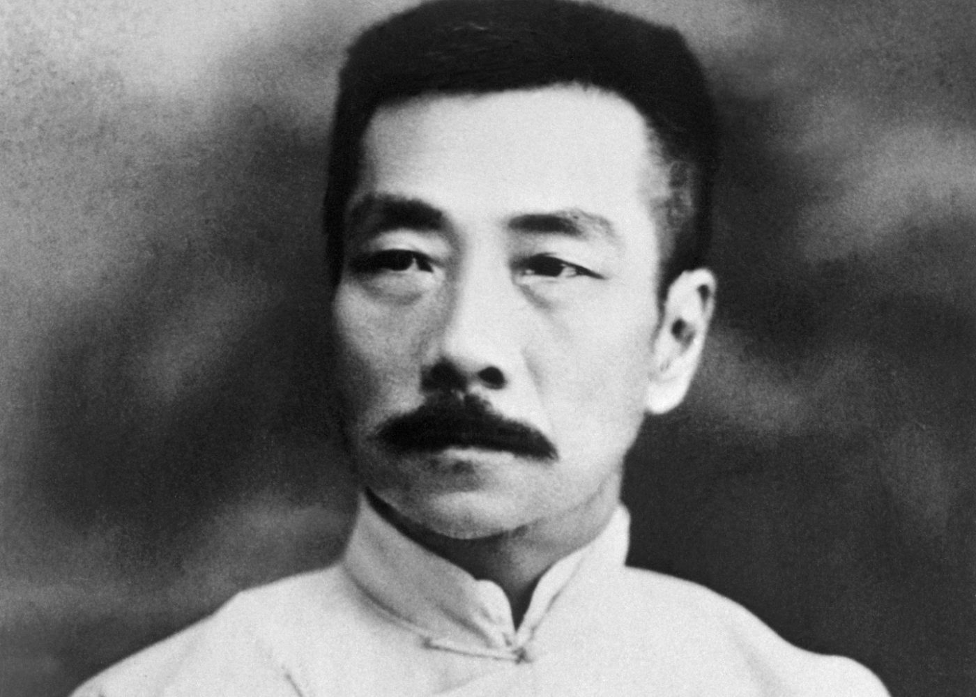 Chinese authors whose books will wrench your heart | Honeycombers