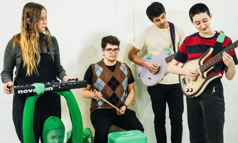 Female-fronted bands of the 21st century that just rule! | Honeycombers