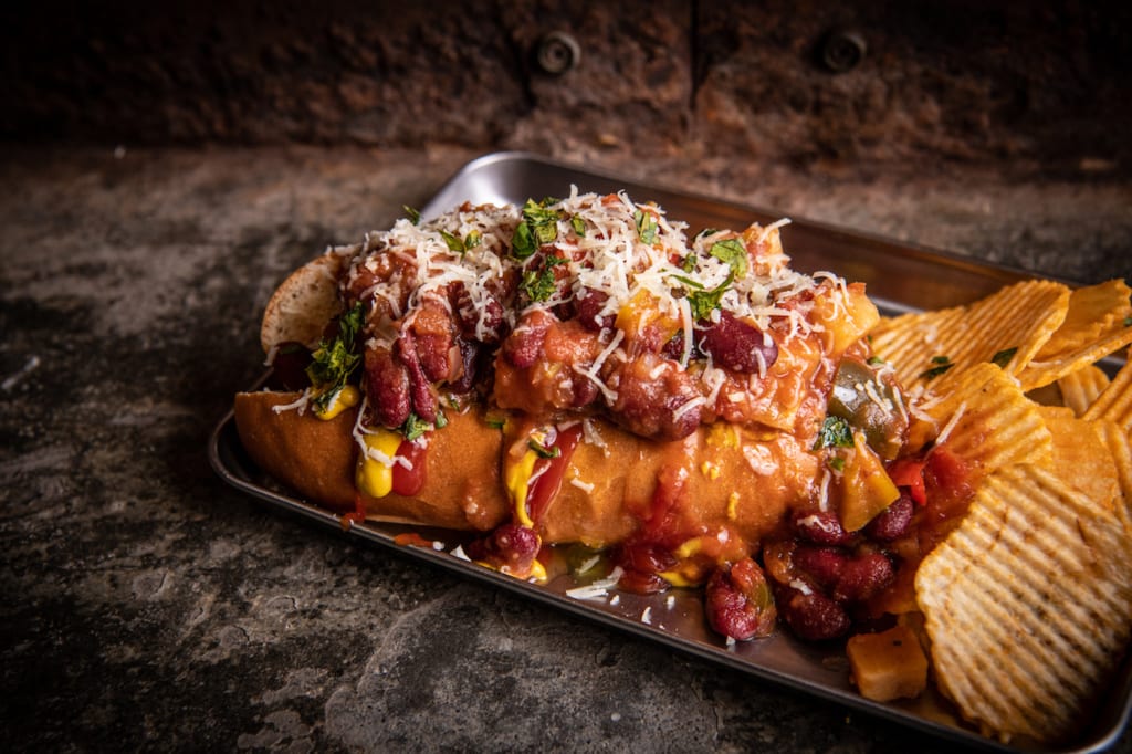 5 reasons we adore The Pontiac bar in HK | Honeycombers