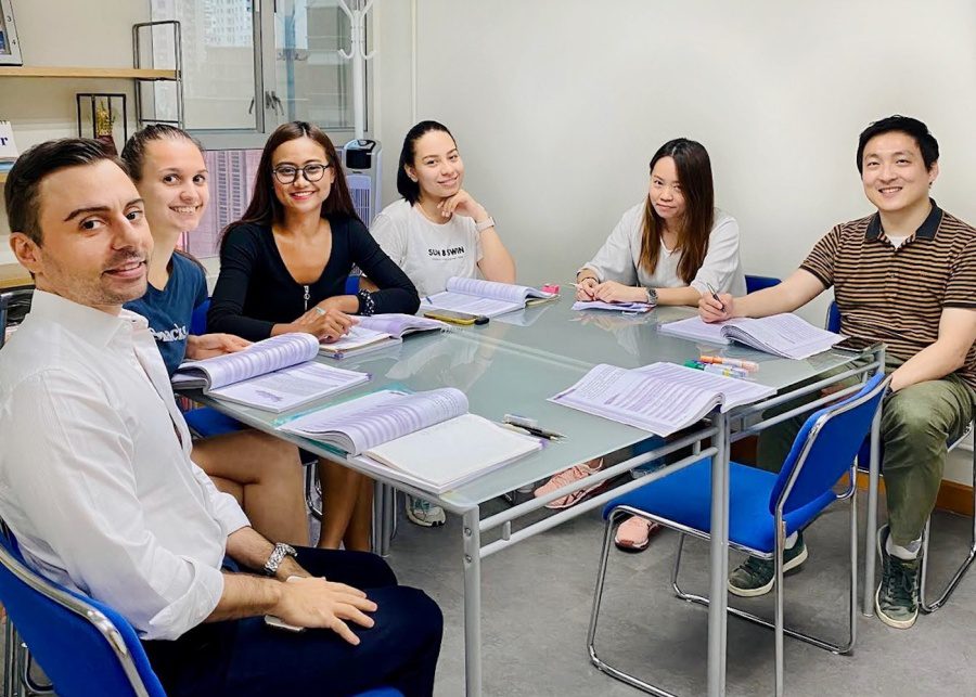Mandarin classes for adults in Hong Kong | Honeycombers