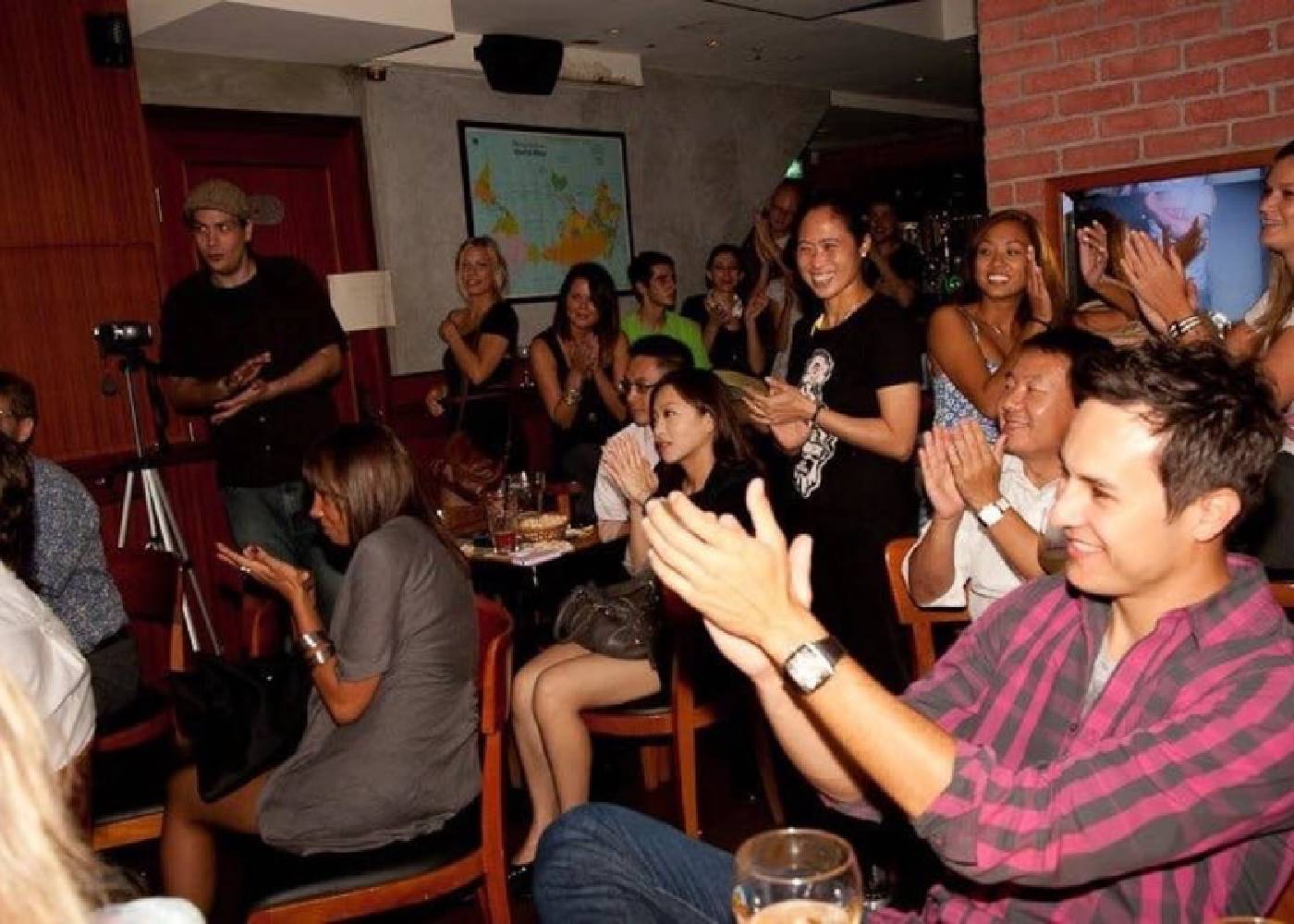 Here's where to watch stand-up comedy in Hong Kong | Honeycombers