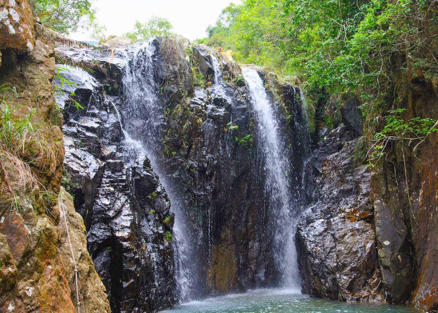 Explore these beautiful waterfalls in Hong Kong | Honeycombers