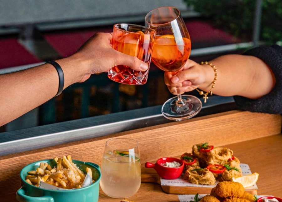 香港 Happy Hour 精選: 平價、靚景、音樂酒吧等 | Honeycombers