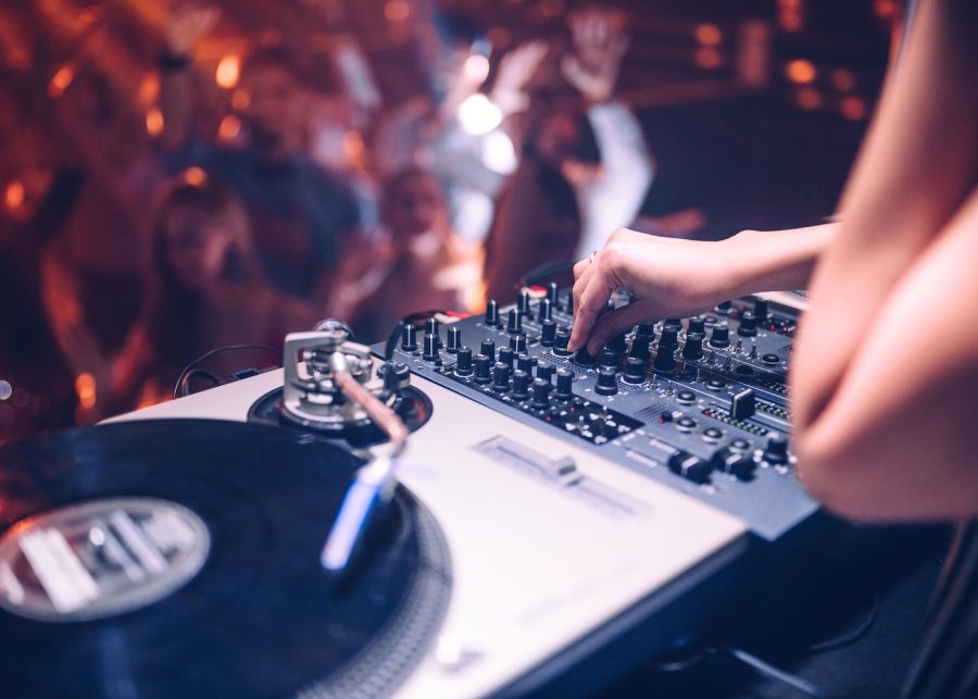 Jam out at these 18 live music venues in Hong Kong | Honeycombers