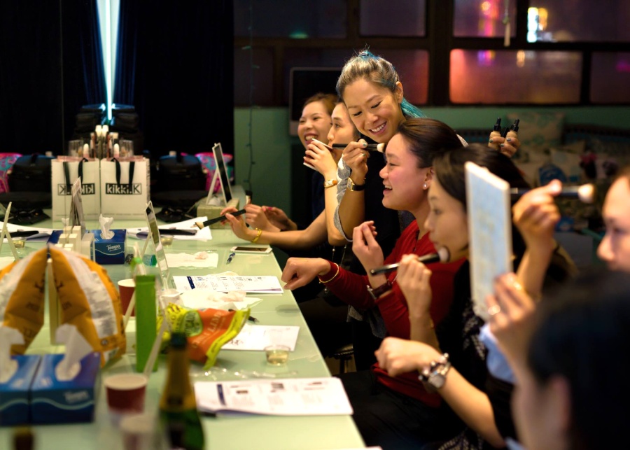 Glow up with these top makeup artists in Hong Kong | Honeycombers