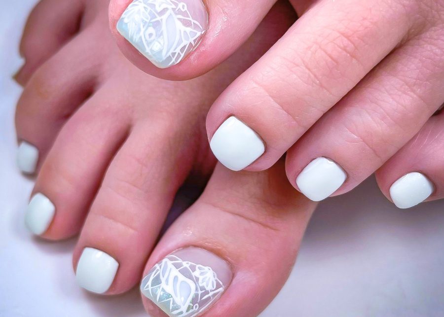 Reviewing my first Russian mani-pedi by Ooh La La Nails | Honeycombers