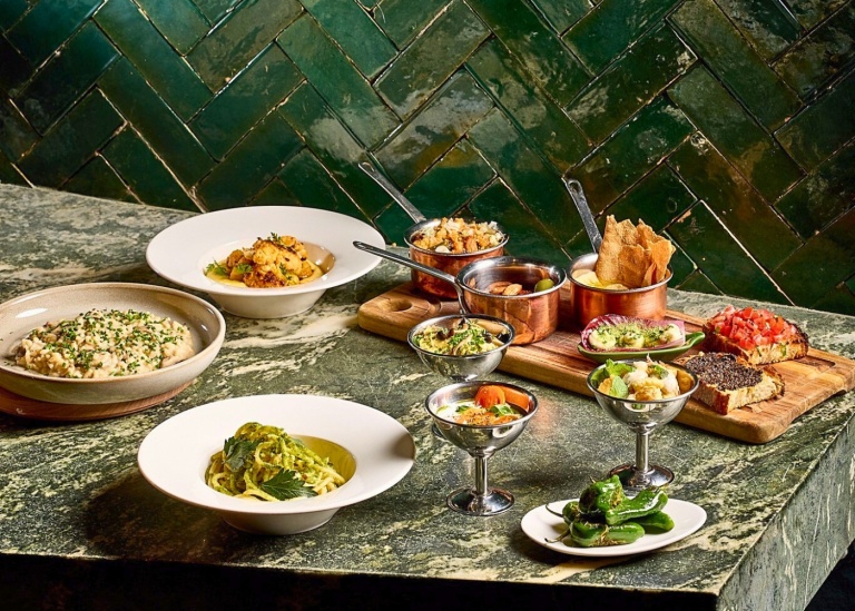 10 Best lunches in Central for busy bees | Honeycombers