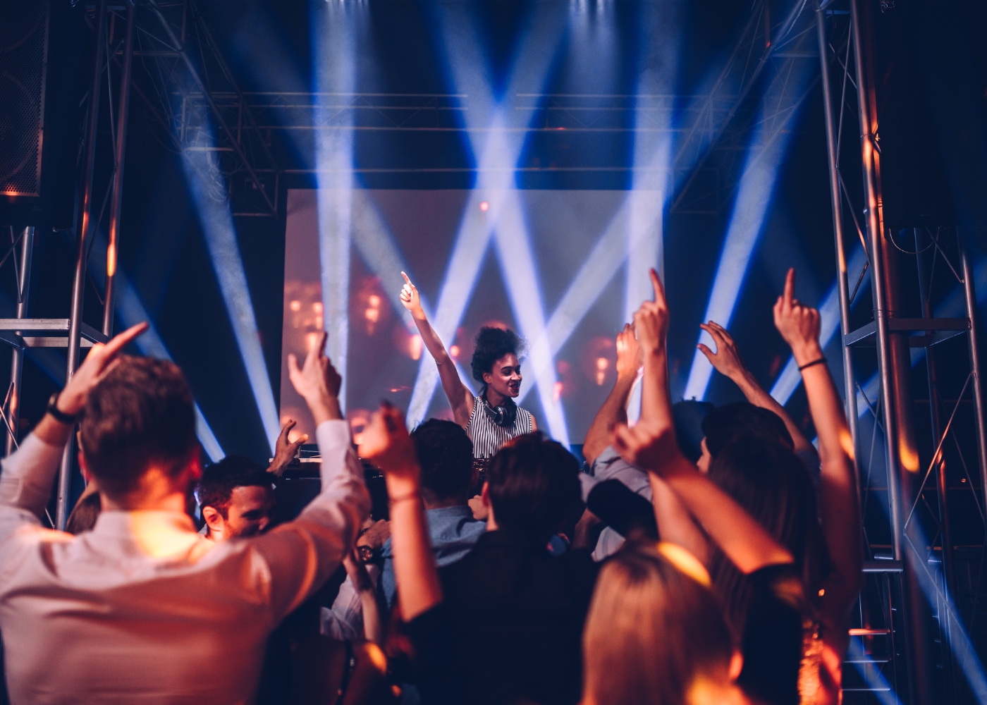 Hong Kong clubs: Best dance floors, parties, and nightclubs