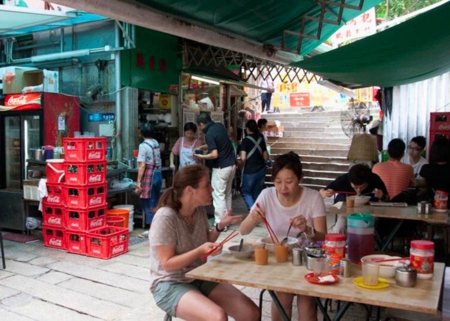 You must try these best dai pai dongs in Hong Kong!