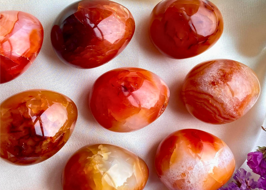 Feeling stuck? Tap into crystals for creativity | Honeycombers
