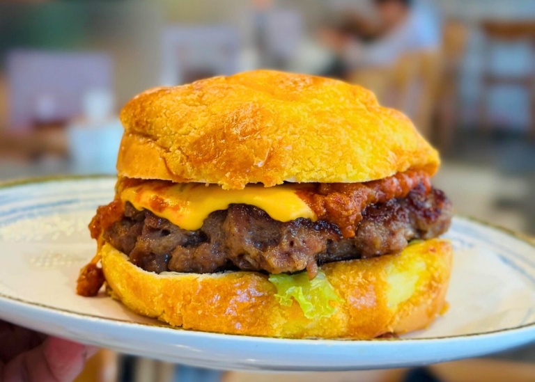 Where to find the best pineapple buns in Hong Kong | Honeycombers