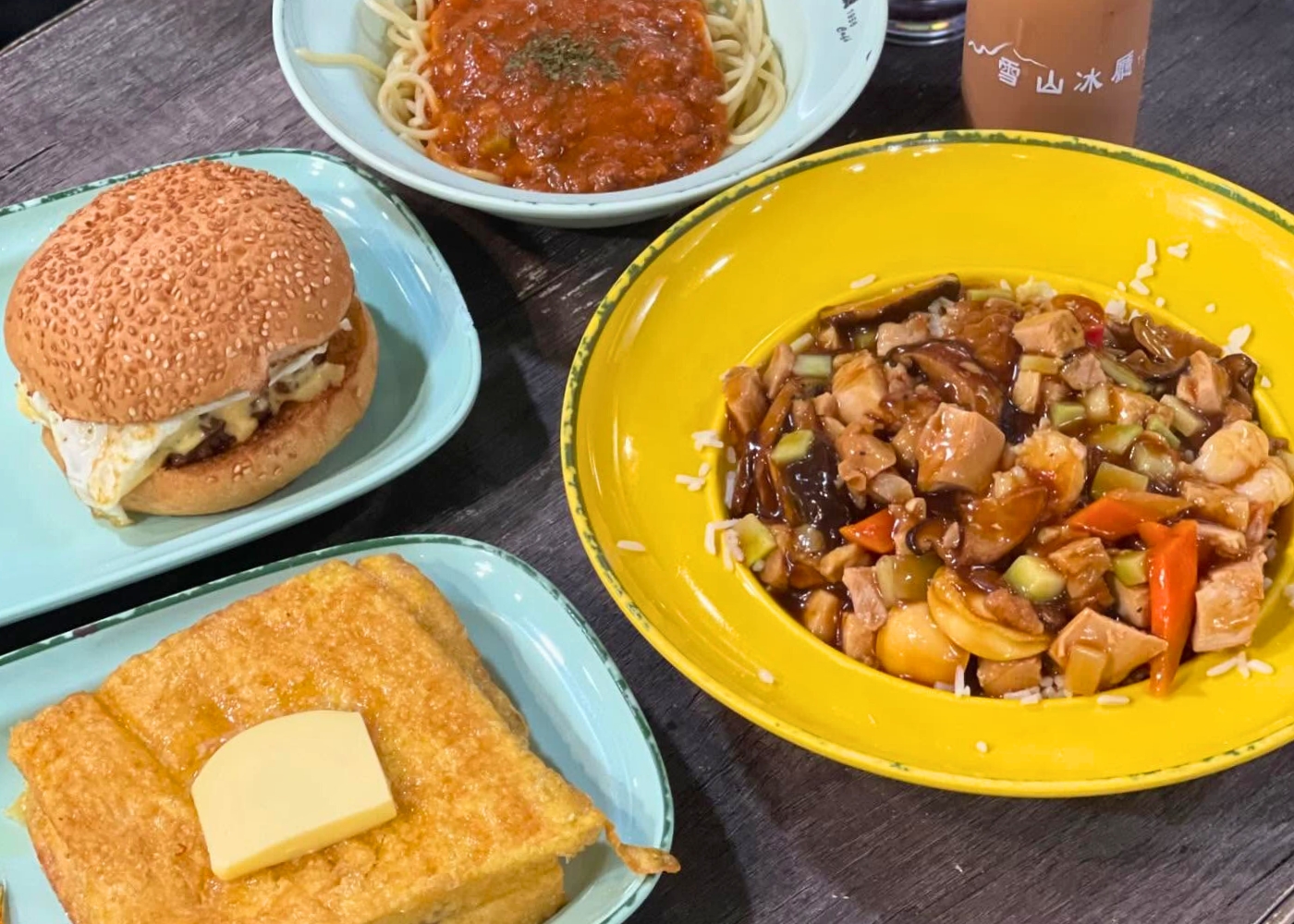 Must-visit cha chaan tengs in Hong Kong – locals-approved!
