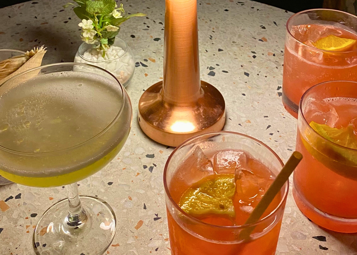 25 Best happy hours in Hong Kong to drink on the cheap