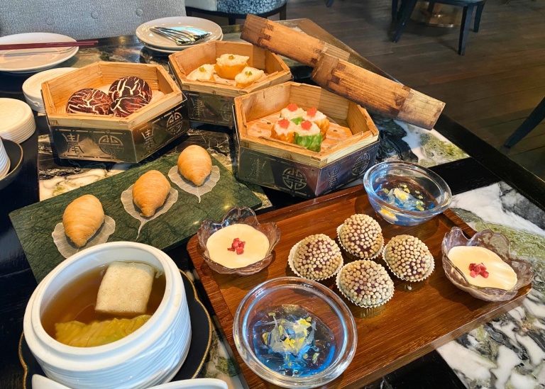 All-you-can-eat dim sum: Unlimited siu mai, har gau, and more!