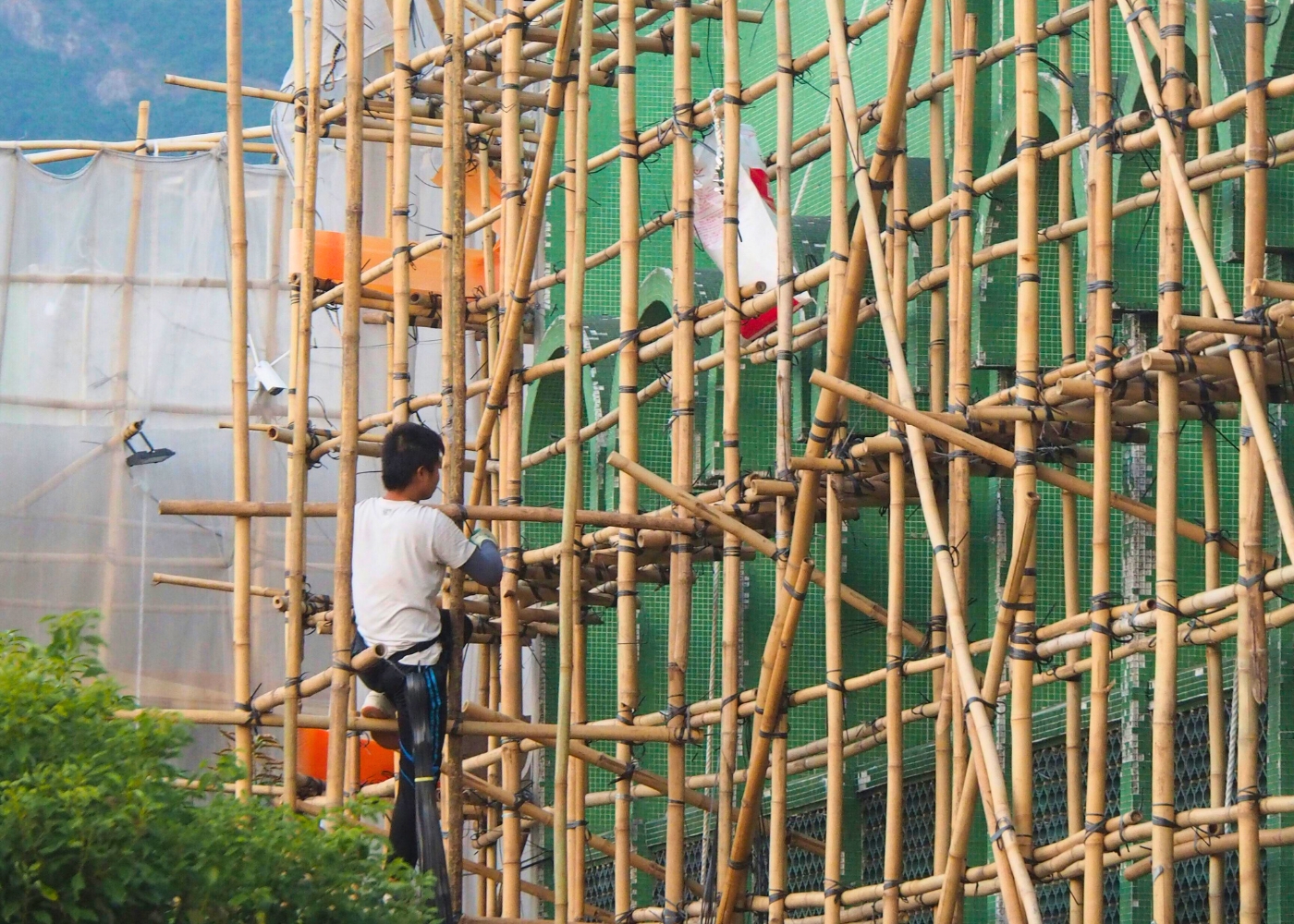 Bamboo scaffolding in Hong Kong: Why it’s not just a phase